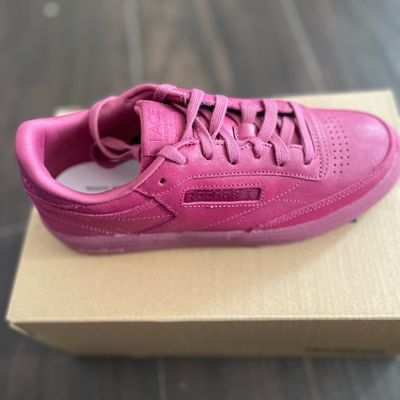 Reebok | Shoes | Brand New Reebox Sneakers | Poshmark